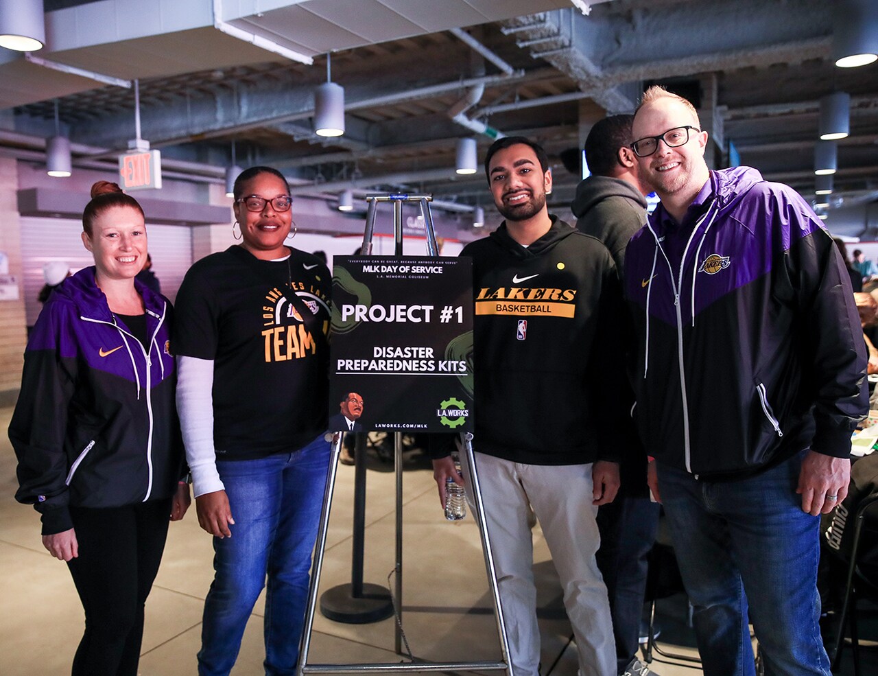 Los Angeles Lakers Teams Up with L.A. Works at the Annual MLK Day of ...