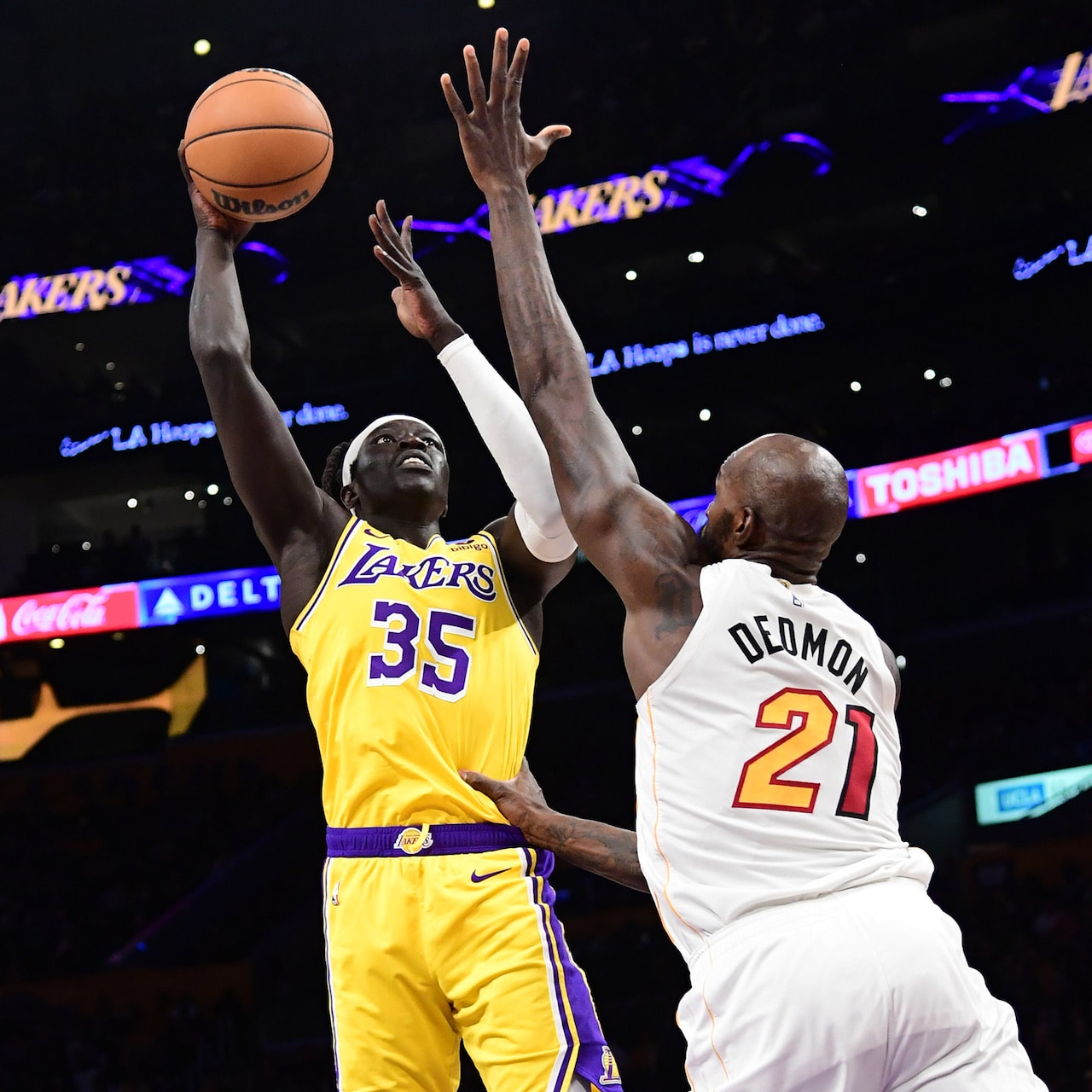 Photos: Lakers vs Heat (01/04/23) | Los Angeles Lakers