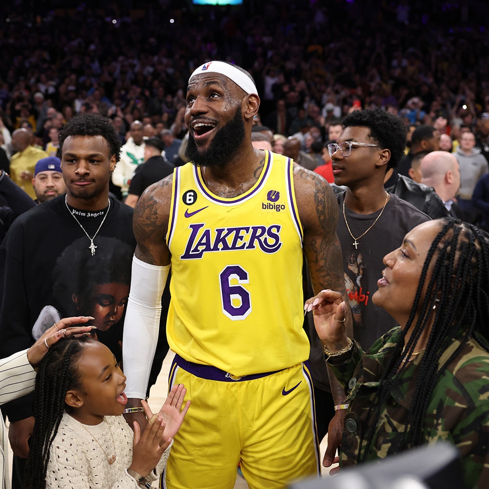 Photos: LeBron James Becomes the NBA's All-Time Leading Scorer | Los ...