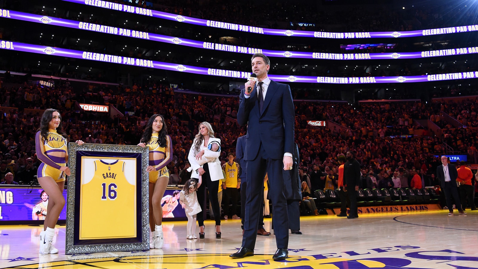 Gasol to the Rafters | Los Angeles Lakers