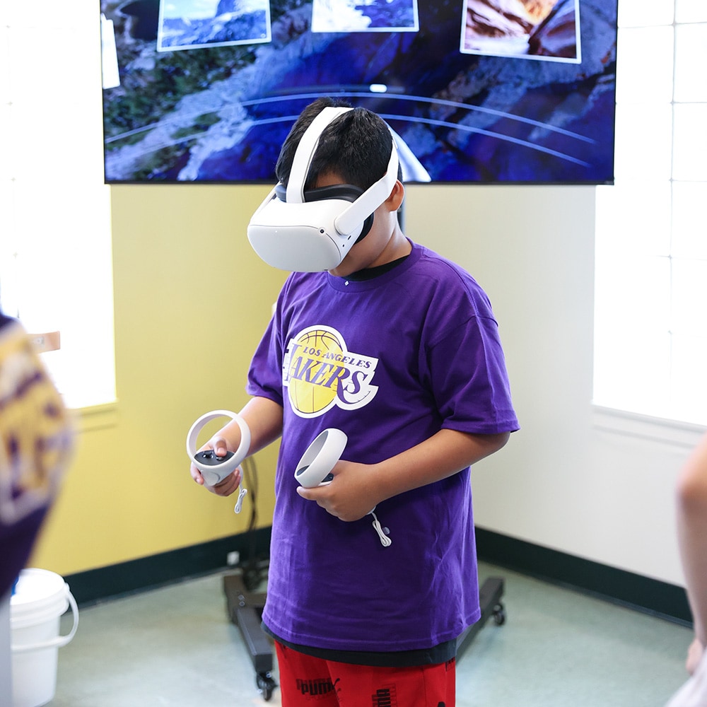 Lakers Technology Room Unveiled at LA Red Shield Community Center | Los ...