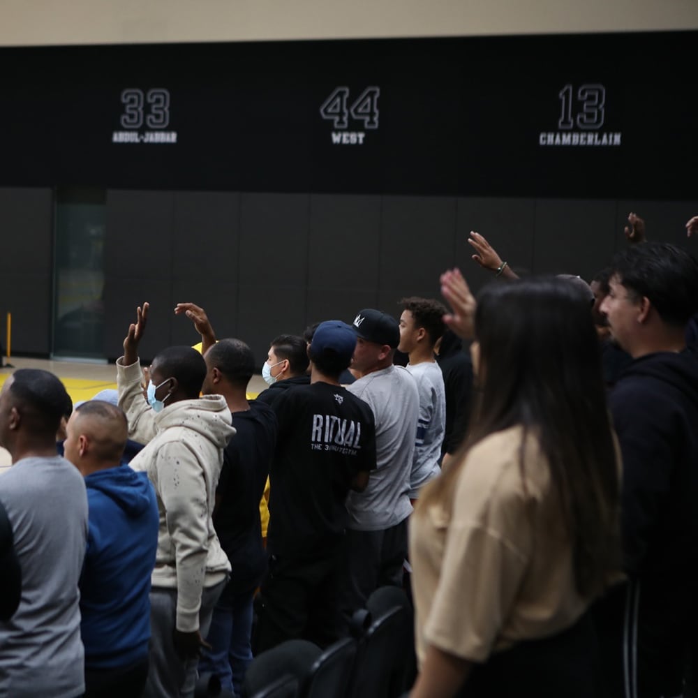 Photos: Junior Lakers Coaching Clinic | Los Angeles Lakers