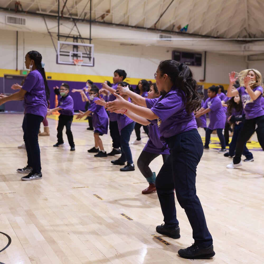 Photos: Junior Lakers Dancers Clinic Photo Gallery | NBA.com