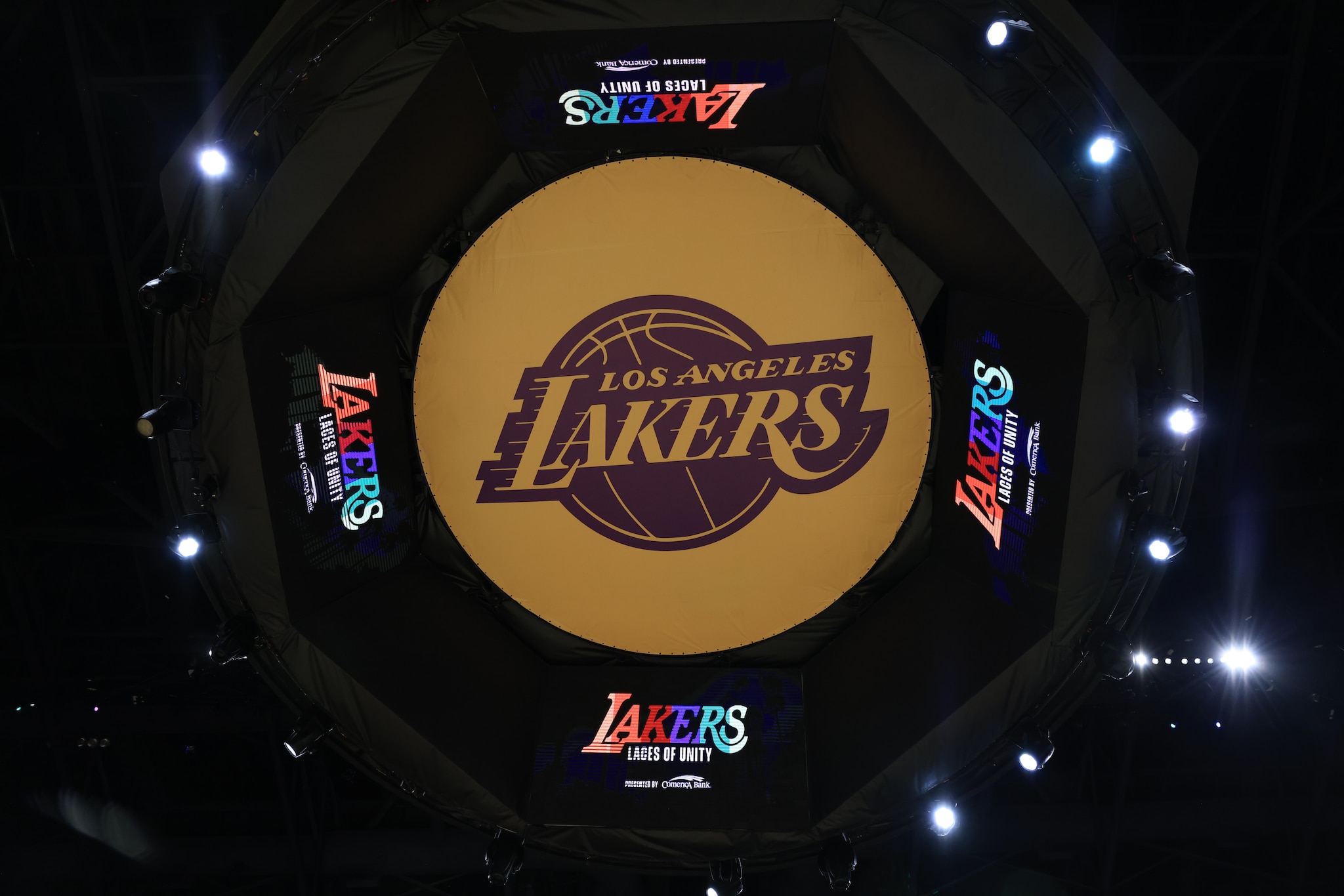 Photos: Pride Night (10/13/23) Photo Gallery | NBA.com