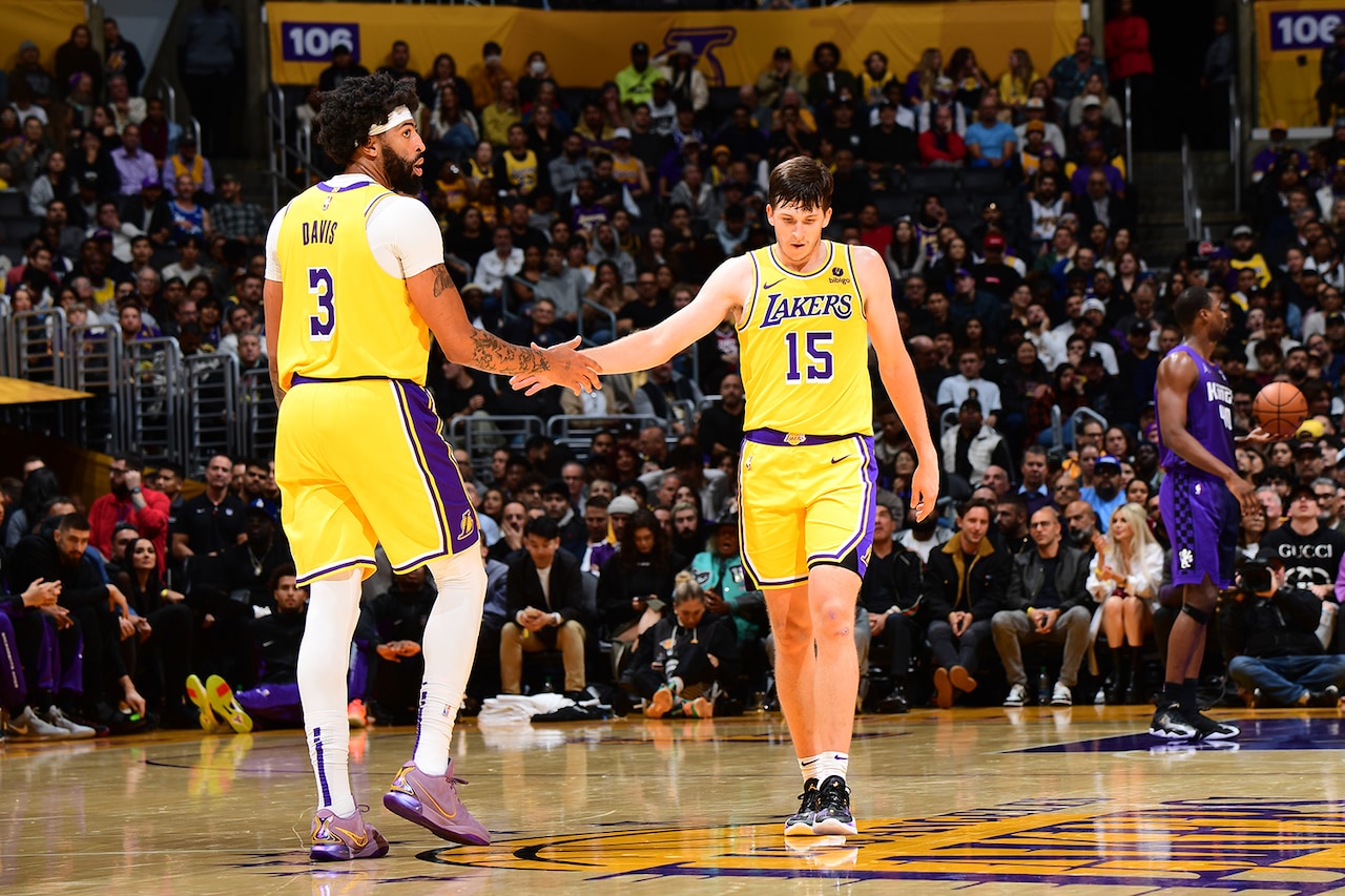 Photos: Lakers vs Kings (11/15/2023) | Los Angeles Lakers