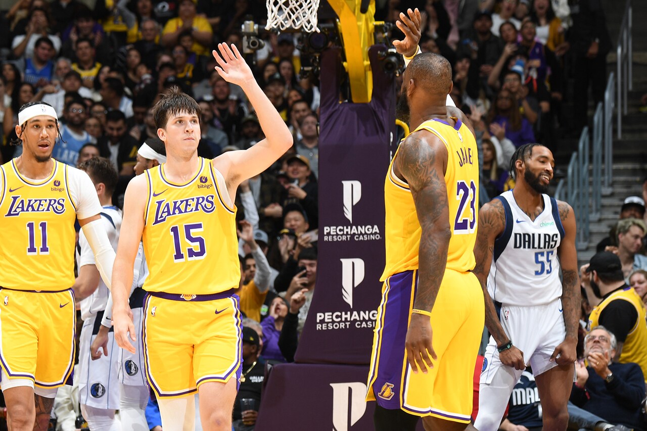 Photos: Lakers vs Mavericks (11/22/23) | Los Angeles Lakers