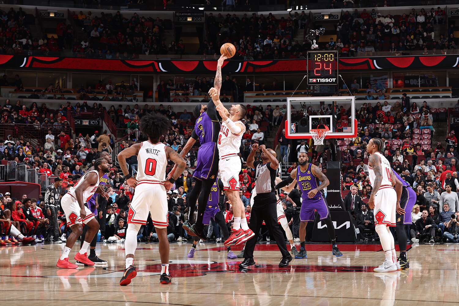 Photos: Lakers vs Bulls (12/20/23) Photo Gallery | NBA.com