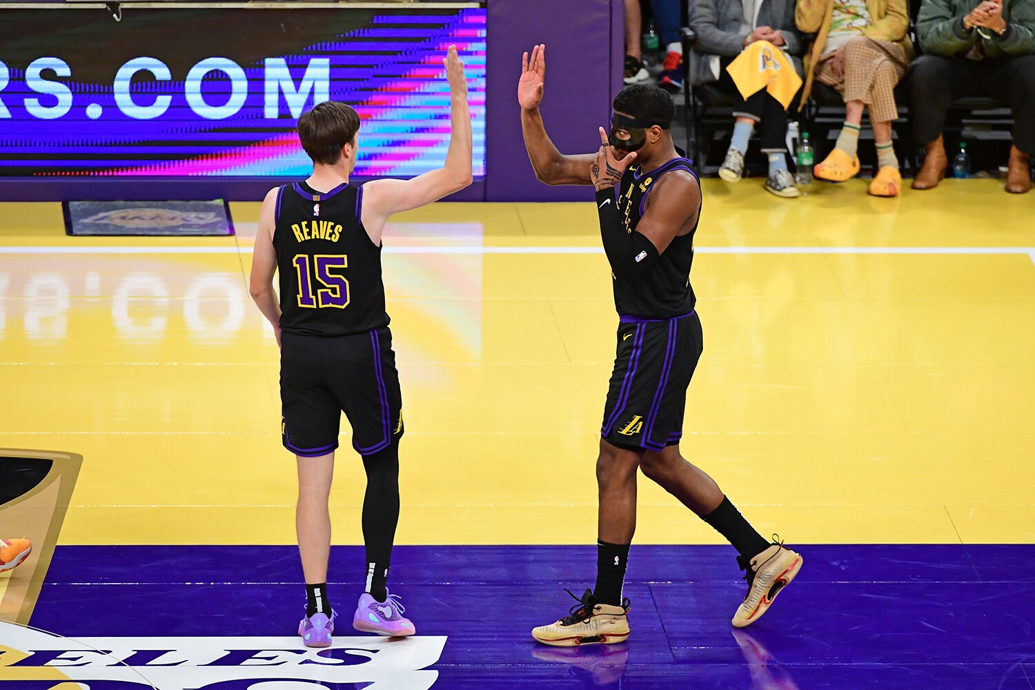 Photos: Lakers vs Suns (12/05/23) Photo Gallery | NBA.com