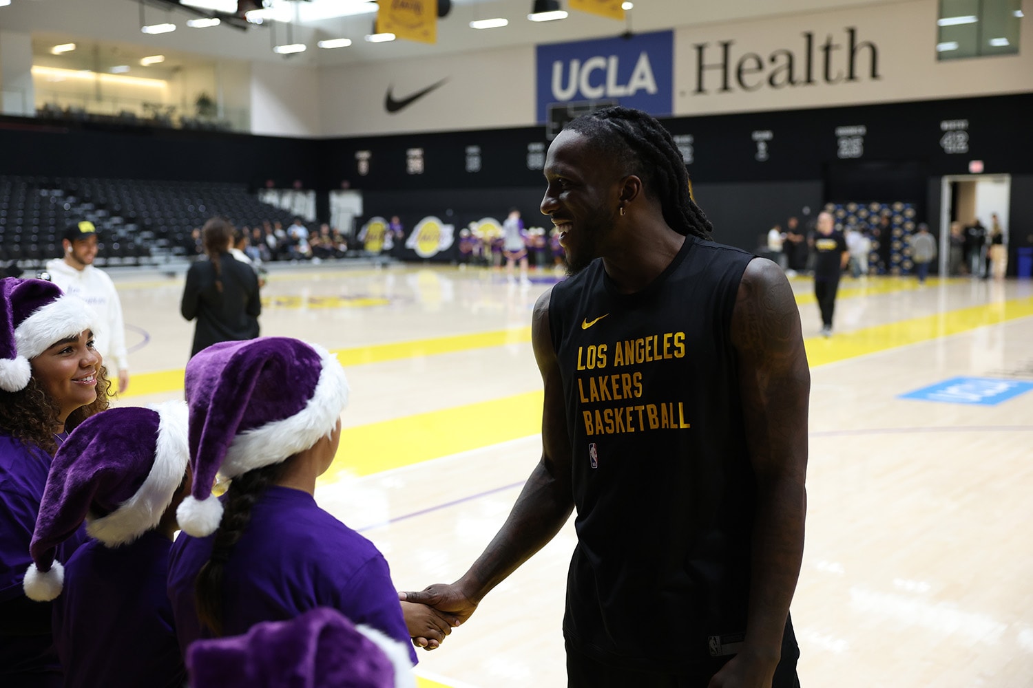 Lakers Holiday Party for Kids 2023 | NBA.com