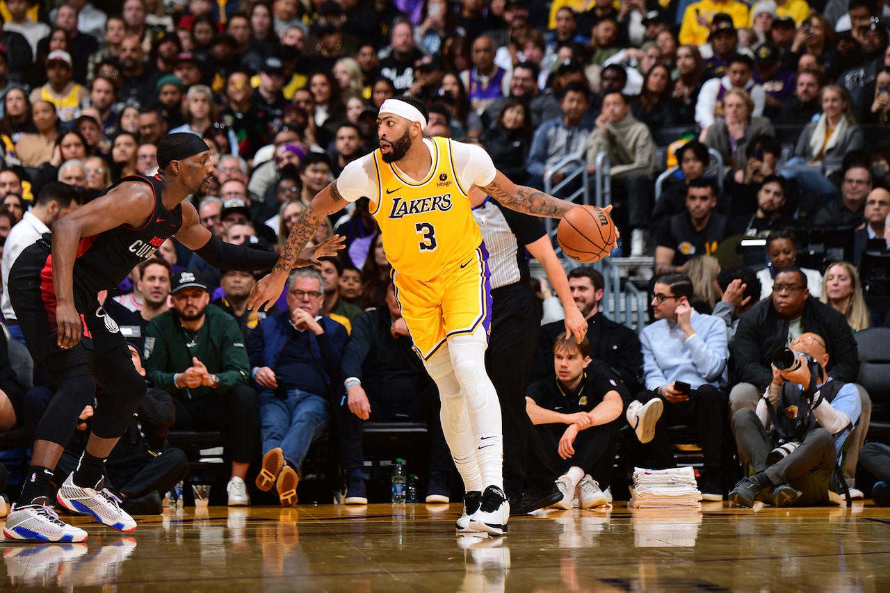 Photos: Lakers vs Heat (1/3/24) | Los Angeles Lakers