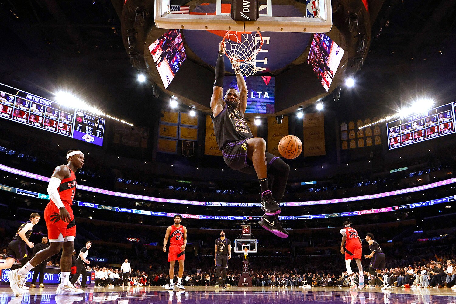 Photos: Lakers vs Raptors (01/09/24) Photo Gallery | NBA.com