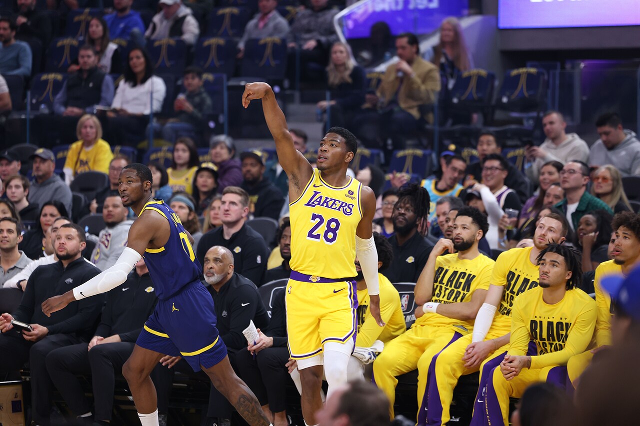 Photos: Lakers at Warriors (02/22/24) | Los Angeles Lakers