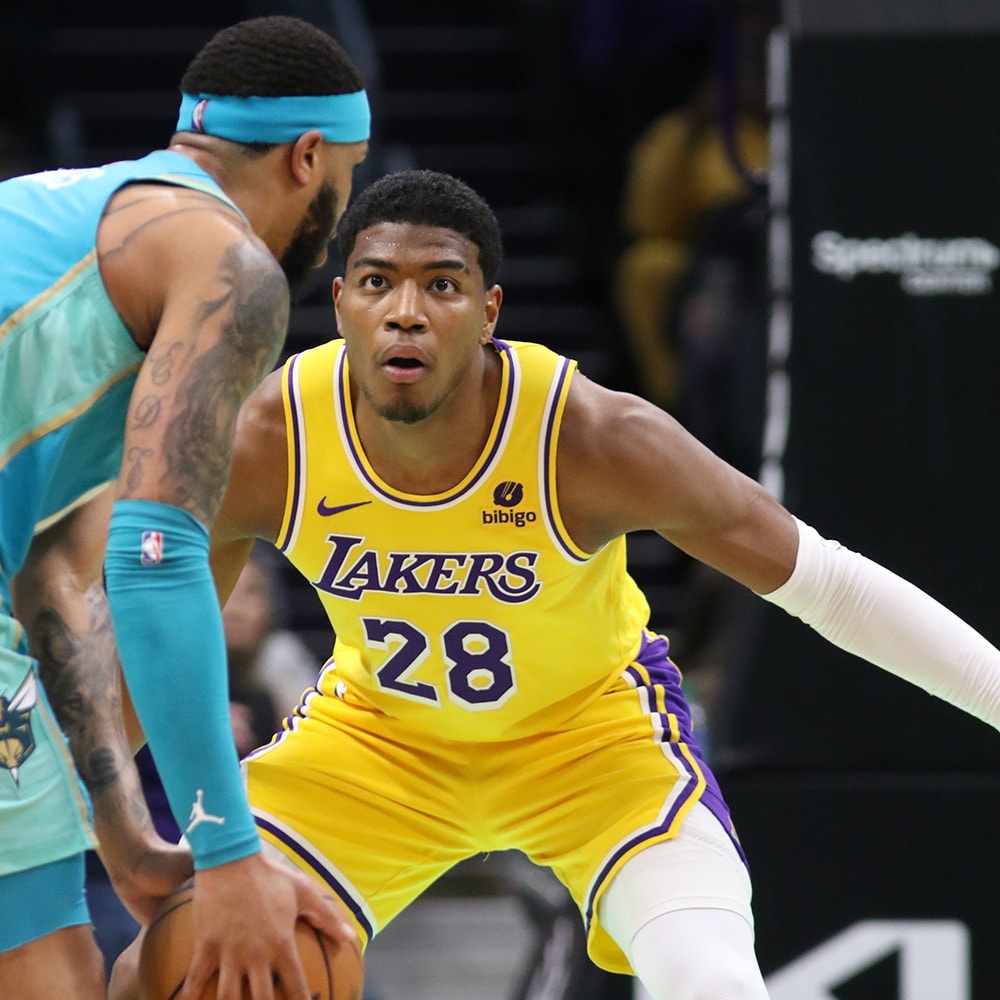 Photos: Lakers at Hornets (02/05/24) Photo Gallery | NBA.com