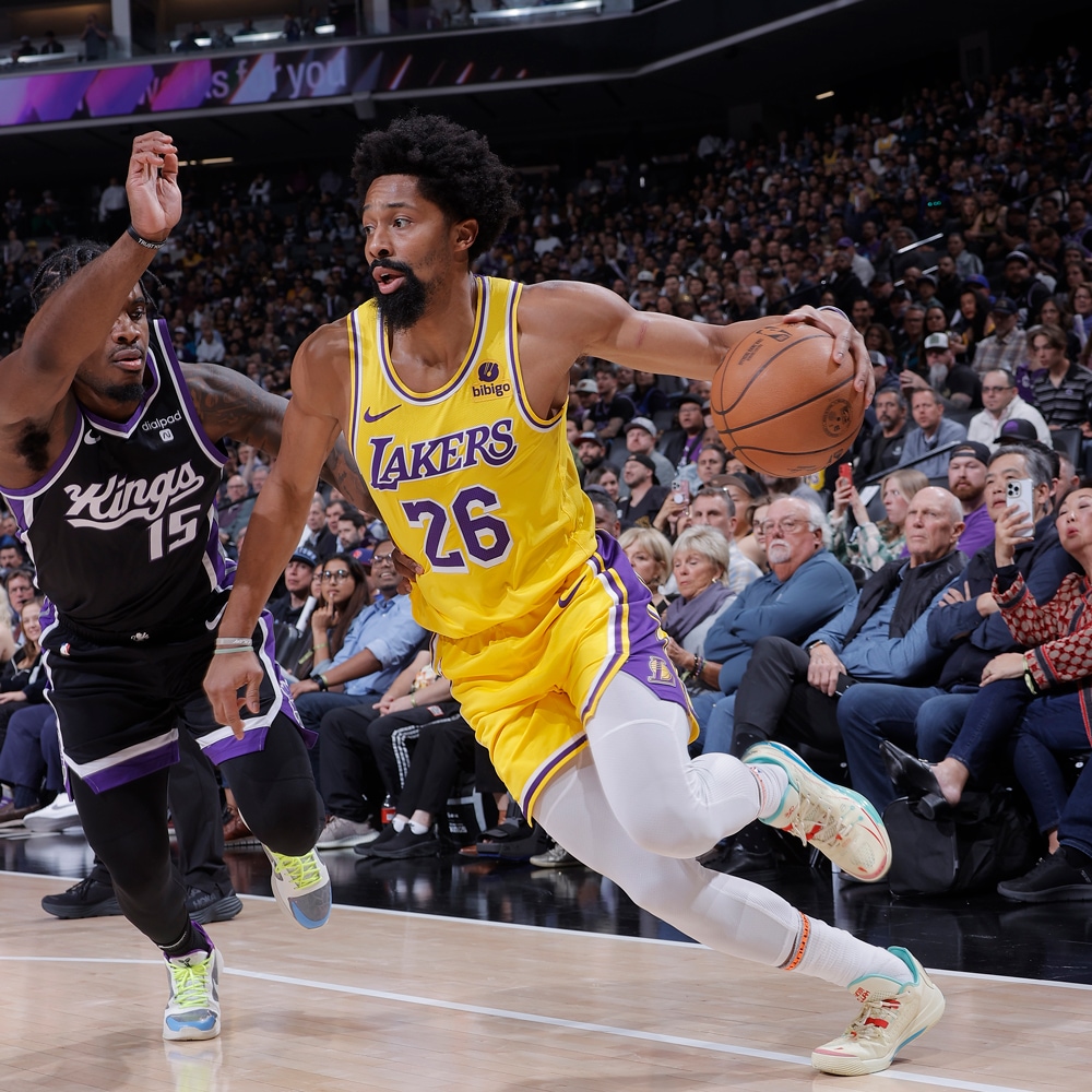 Photos: Lakers at Kings (03/13/24) | Los Angeles Lakers