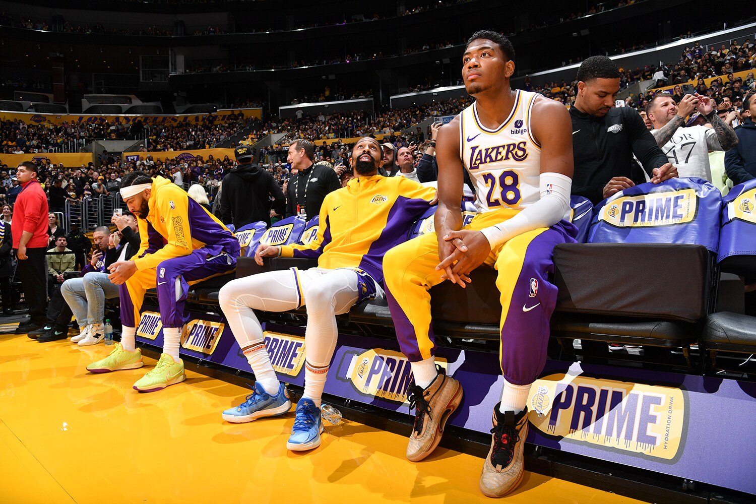 Photos: Lakers vs Timberwolves (04/07/24) Photo Gallery | NBA.com