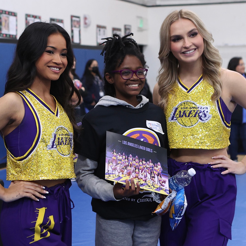 Photos: Lakers NBA Math Hoops, presented by Comerica Bank | Los Angeles ...