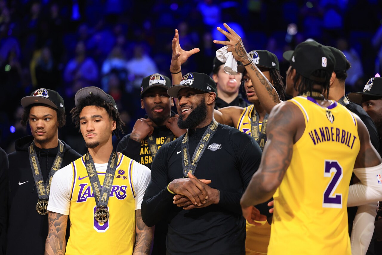 Best Photos of the 2023-24 Season | Los Angeles Lakers