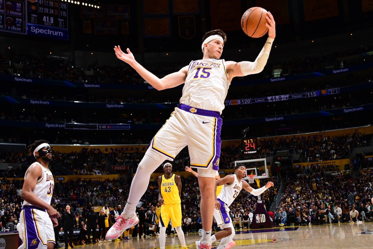 Basketball Sickos: Best Gametime Moments Photo Gallery | NBA.com