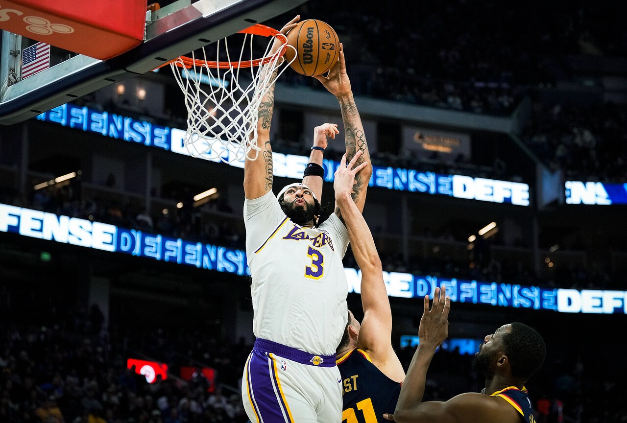 Lakers - The official site of the NBA for the latest NBA Scores, Stats ...