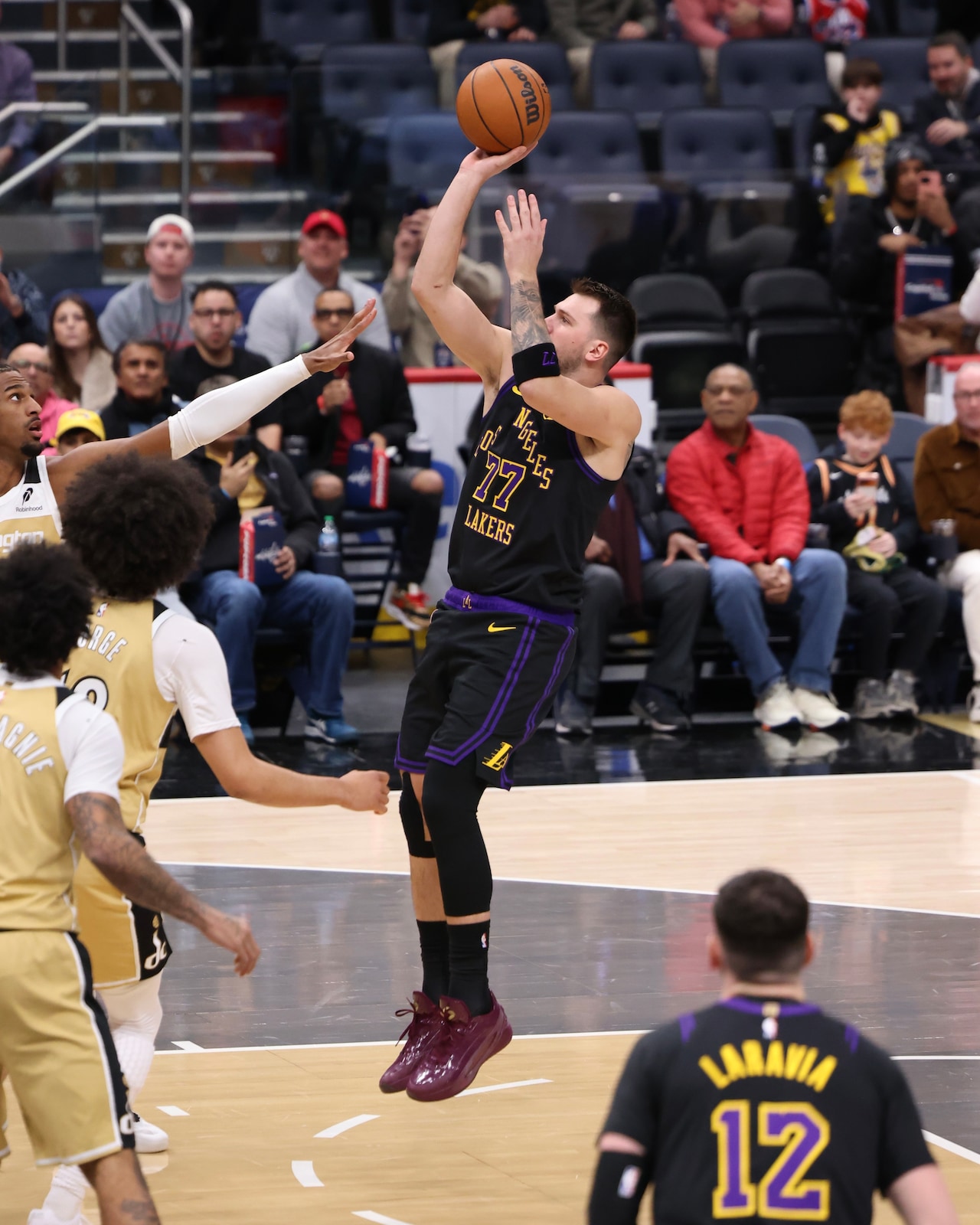 Luka Magic: Best of Dončić | Los Angeles Lakers