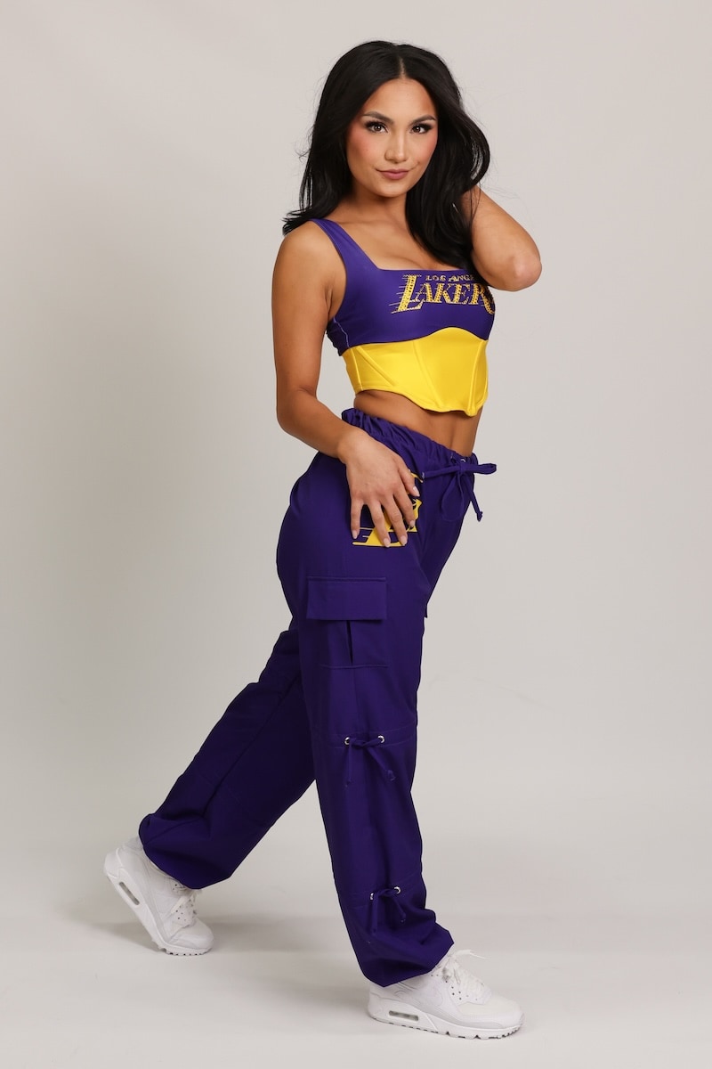 Laker Girl Profile 2425 Amanda | Los Angeles Lakers
