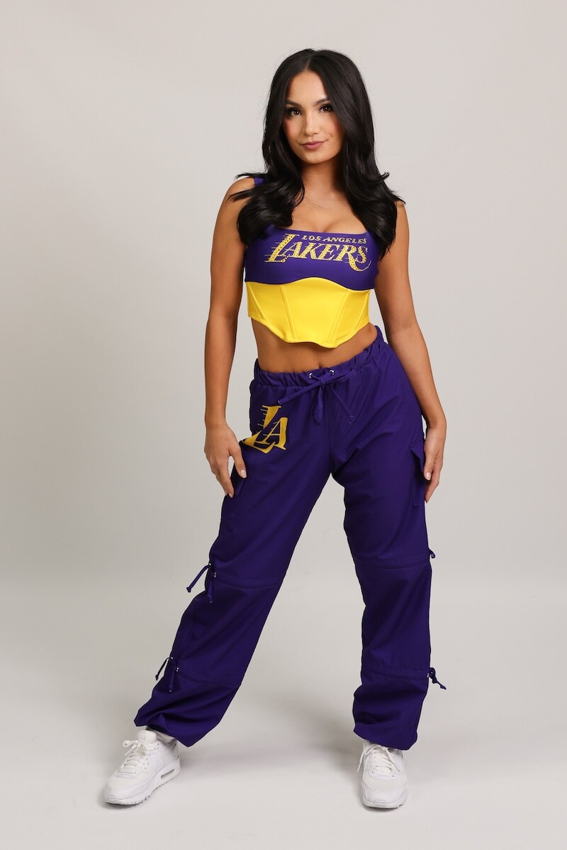 Laker Girl Profile 2425 Amanda | Los Angeles Lakers