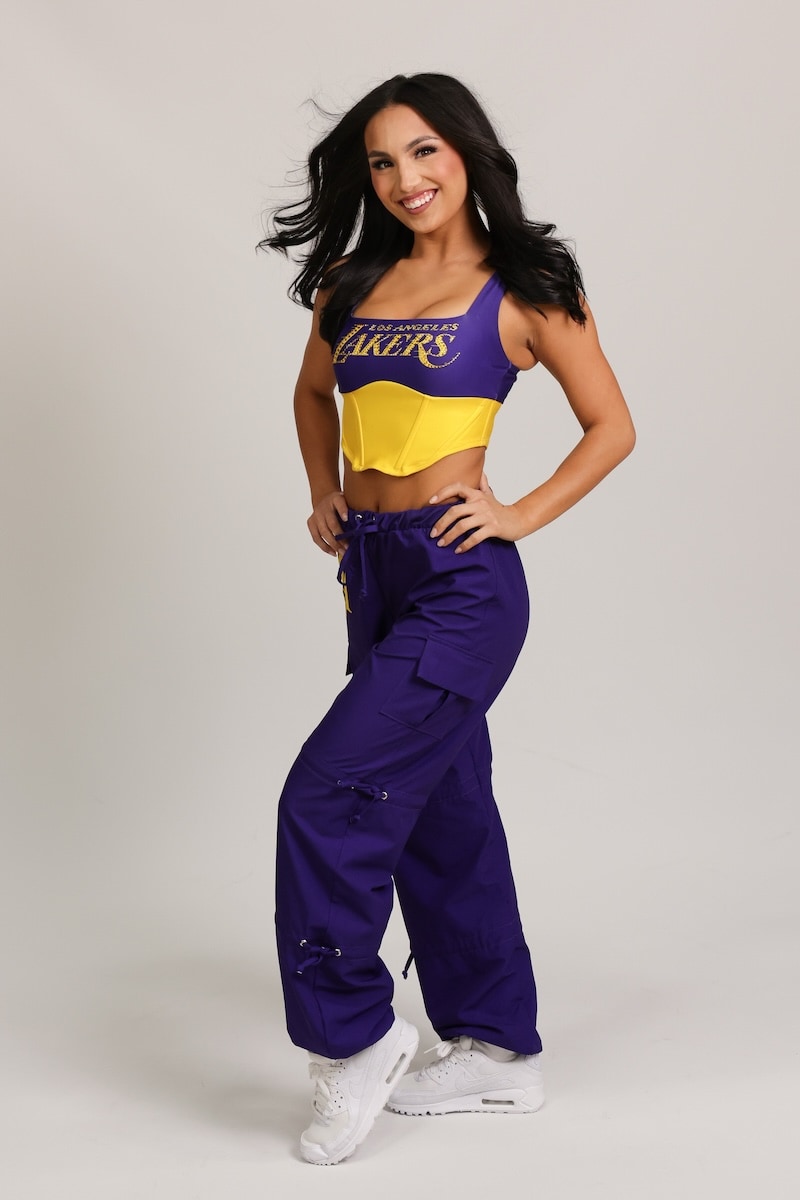 Laker Girl Profile 2425 Amanda | Los Angeles Lakers