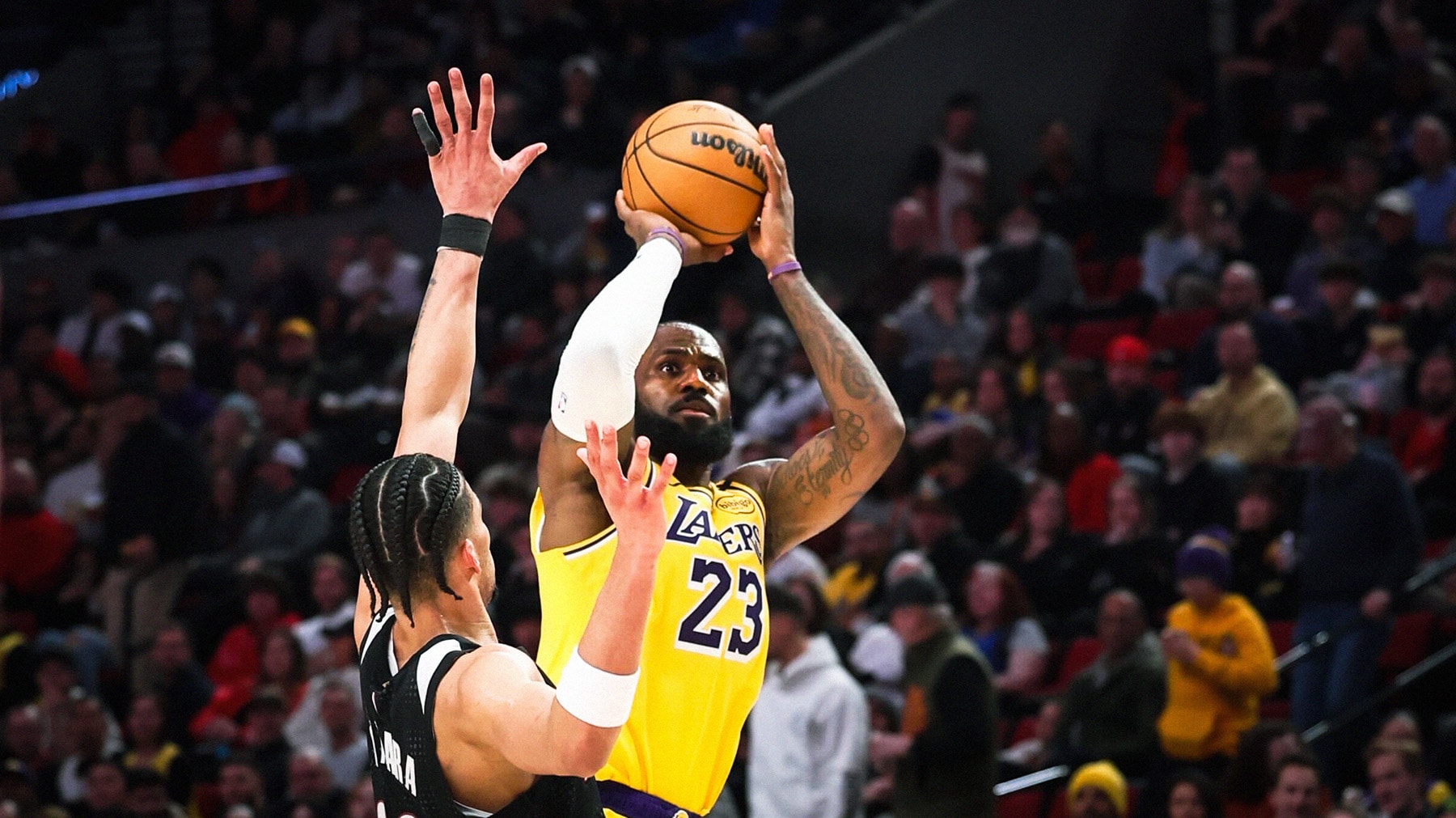 LeBron James | Forward | Los Angeles Lakers | NBA.com