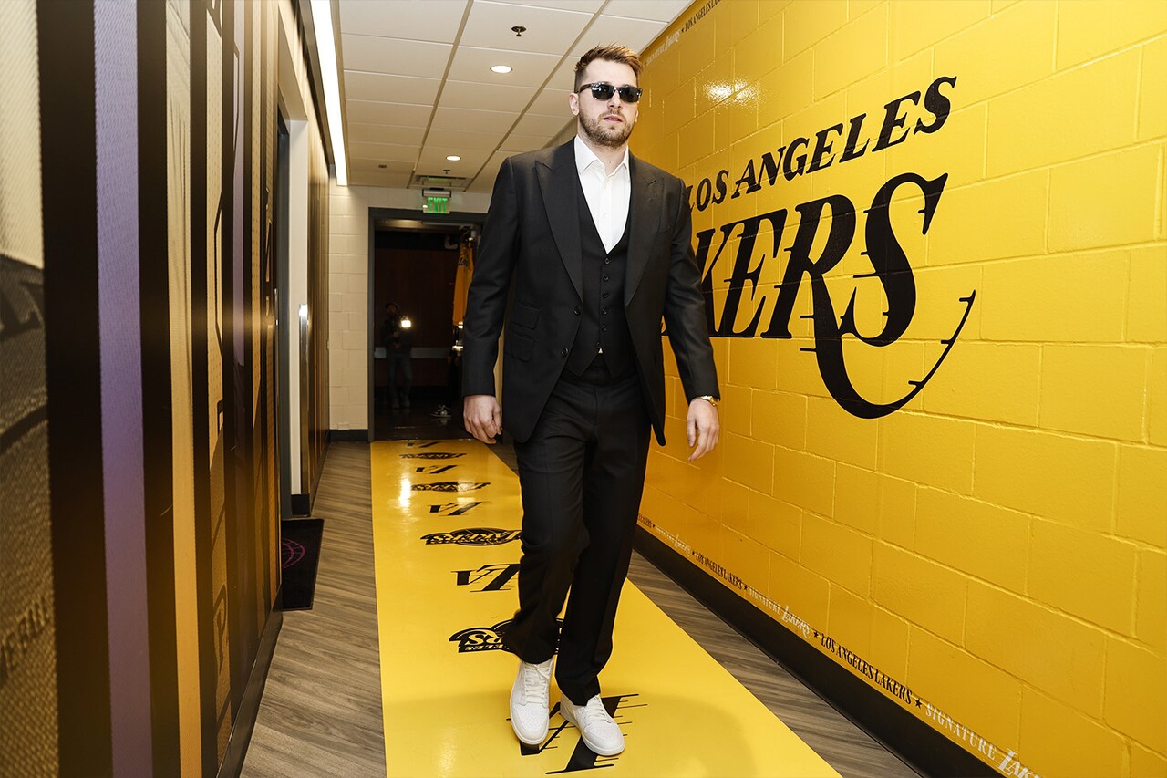 History Day in Photos: Luka's First Game | Los Angeles Lakers