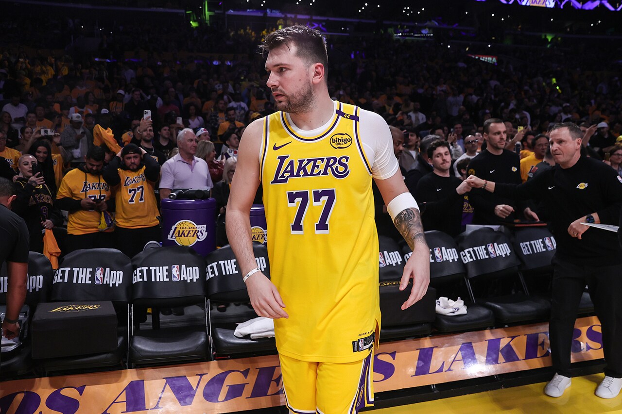 History Day in Photos: Luka's First Game | Los Angeles Lakers