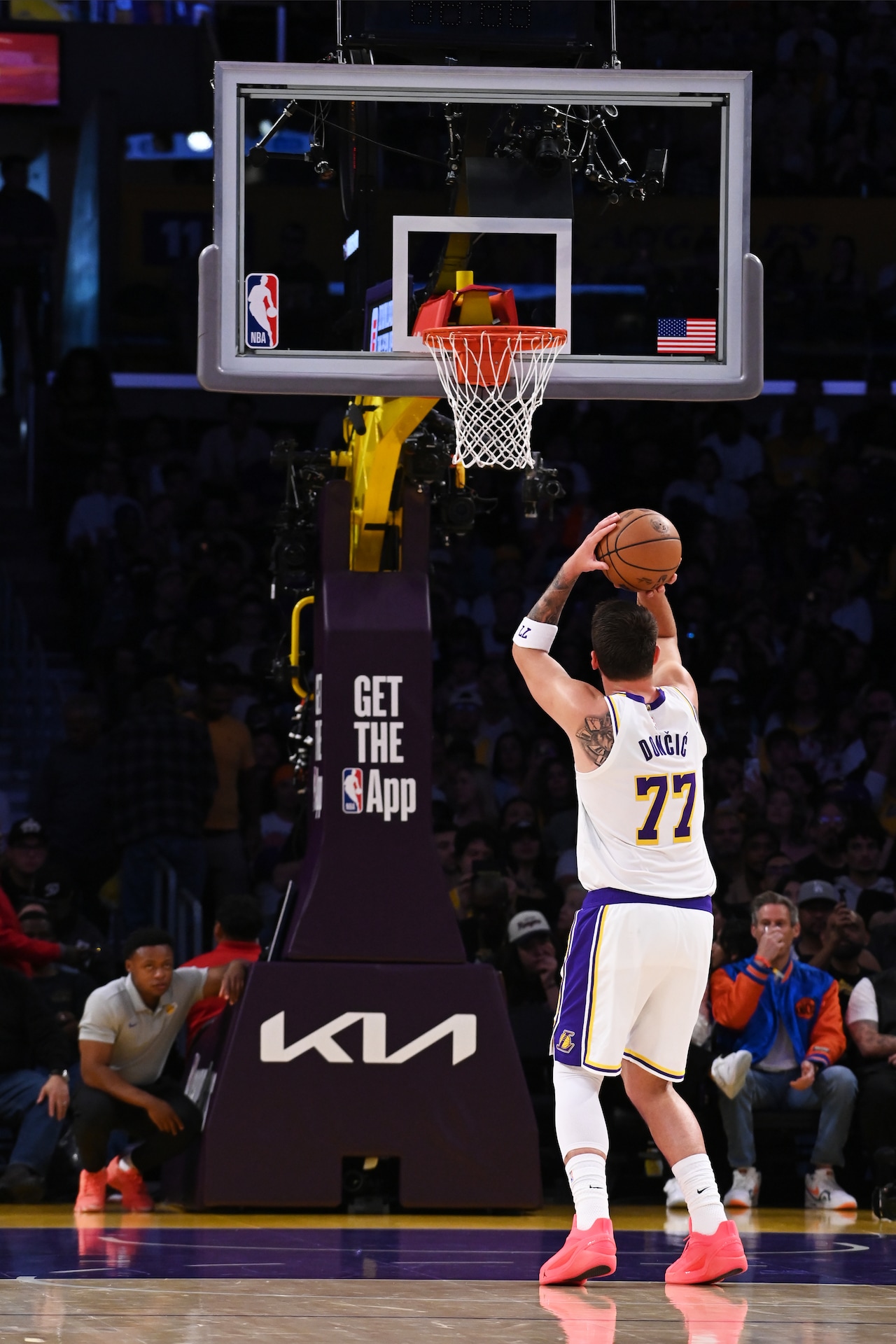 Luka Magic: Best of Dončić | Los Angeles Lakers