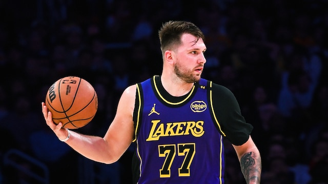 Lakers - The official site of the NBA for the latest NBA Scores, Stats ...