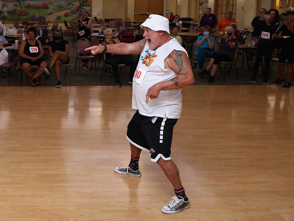 Golden Oldie Keith Celebrates His 10-year Anniversary | Miami Heat