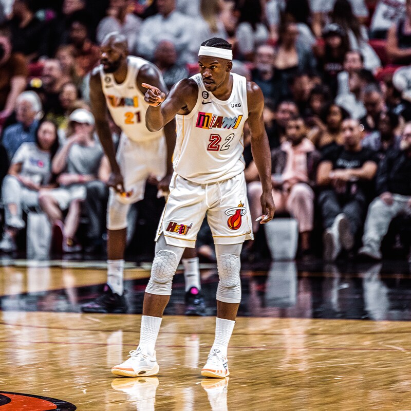 Through The Lens: Hornets vs HEAT 11/10/22 Photo Gallery | NBA.com