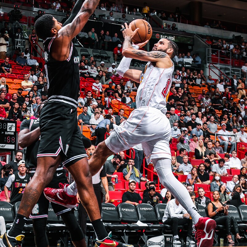 Through The Lens: Clippers vs HEAT 12/08/22 Photo Gallery | NBA.com