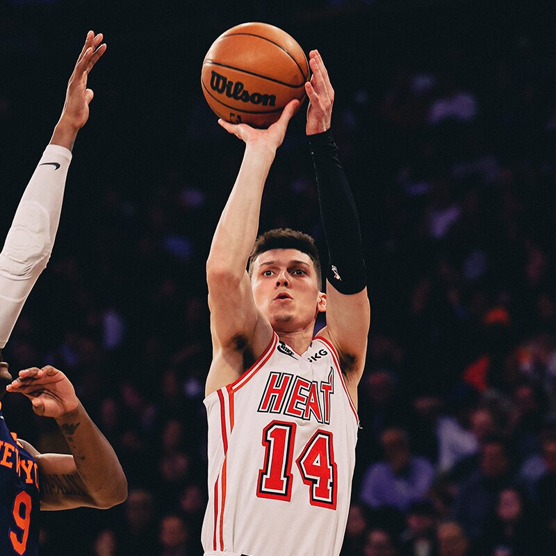 Through The Lens: HEAT at Knicks 03/29/23 Photo Gallery | NBA.com