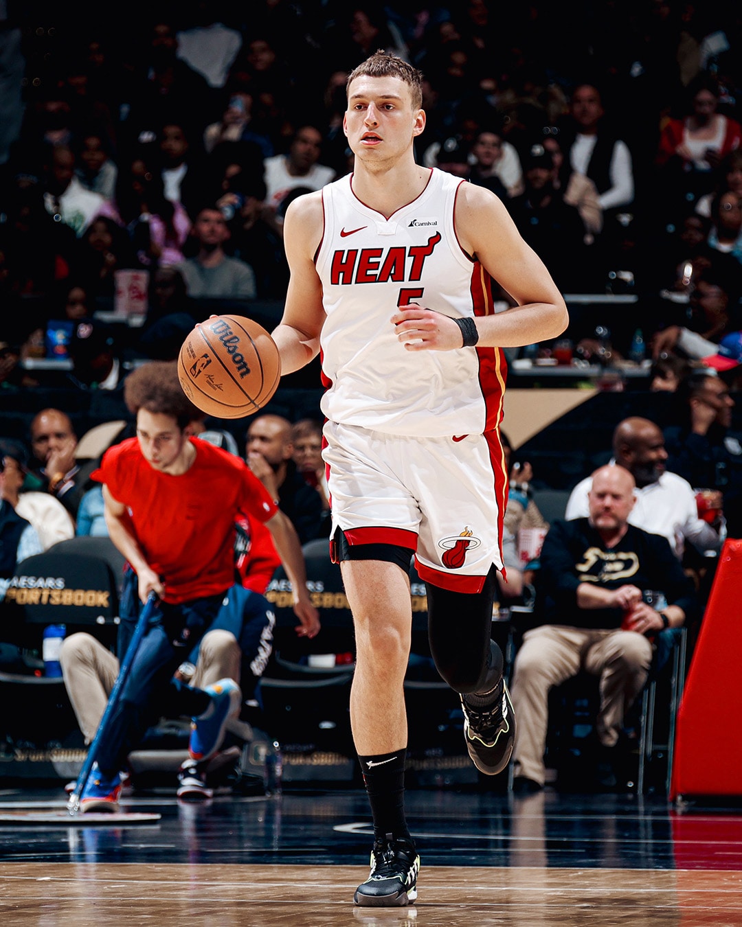 Through The Lens – April Games Photo Gallery | NBA.com