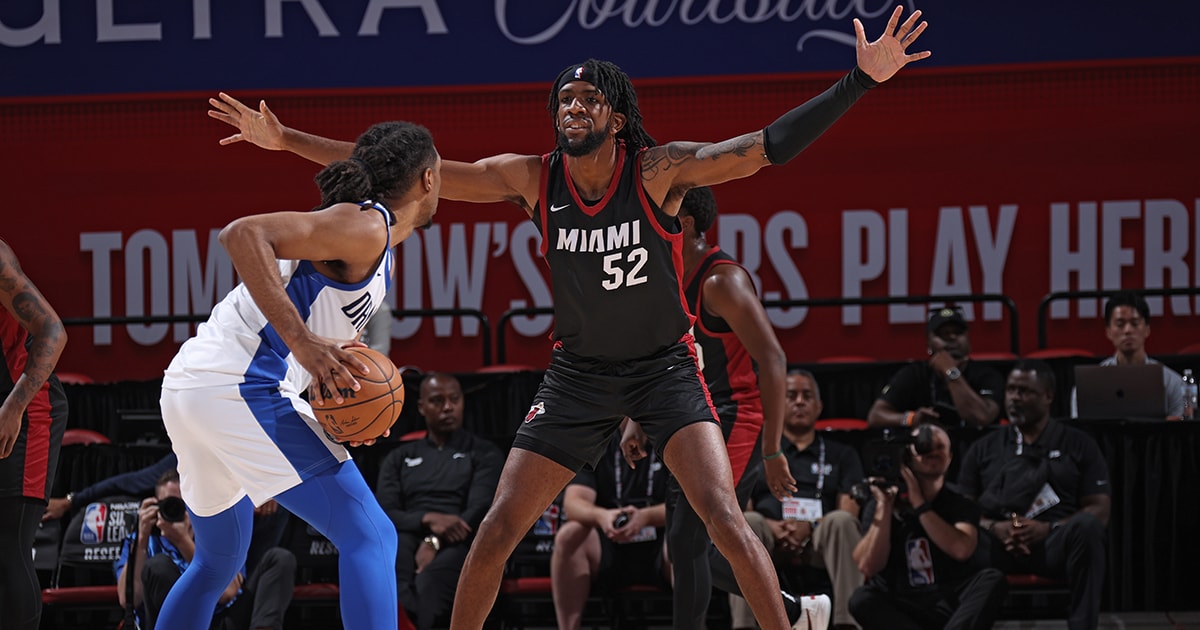 "Heat Sign Warren Washington: A New Addition to the Roster" - Americano ...