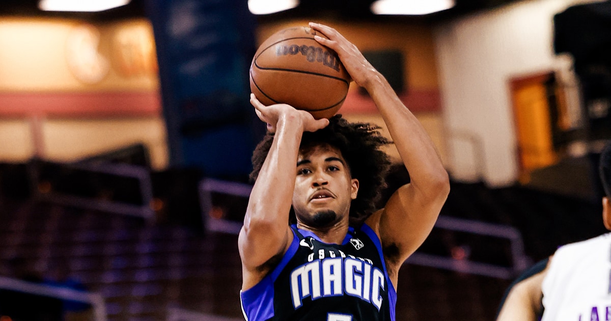 HEAT SIGN ETHAN THOMPSON | Miami Heat