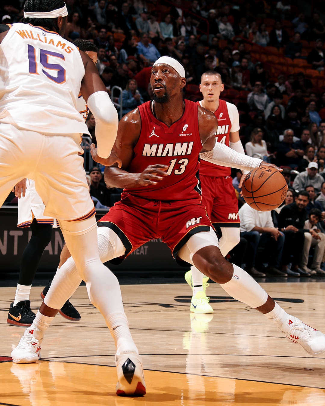 2025-26 Week 13 Games: Photo Gallery | Miami Heat