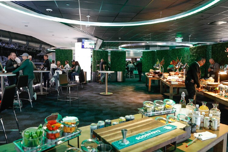 Milwaukee Bucks Premium Experiences | Milwaukee Bucks | NBA.com