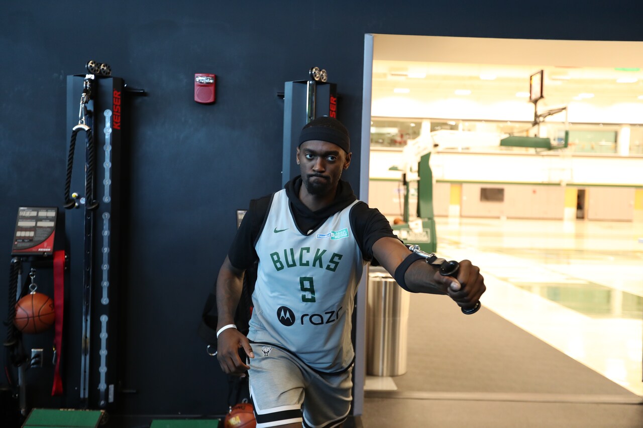 In Photos: Bucks Train Ahead of Playoffs Photo Gallery | NBA.com
