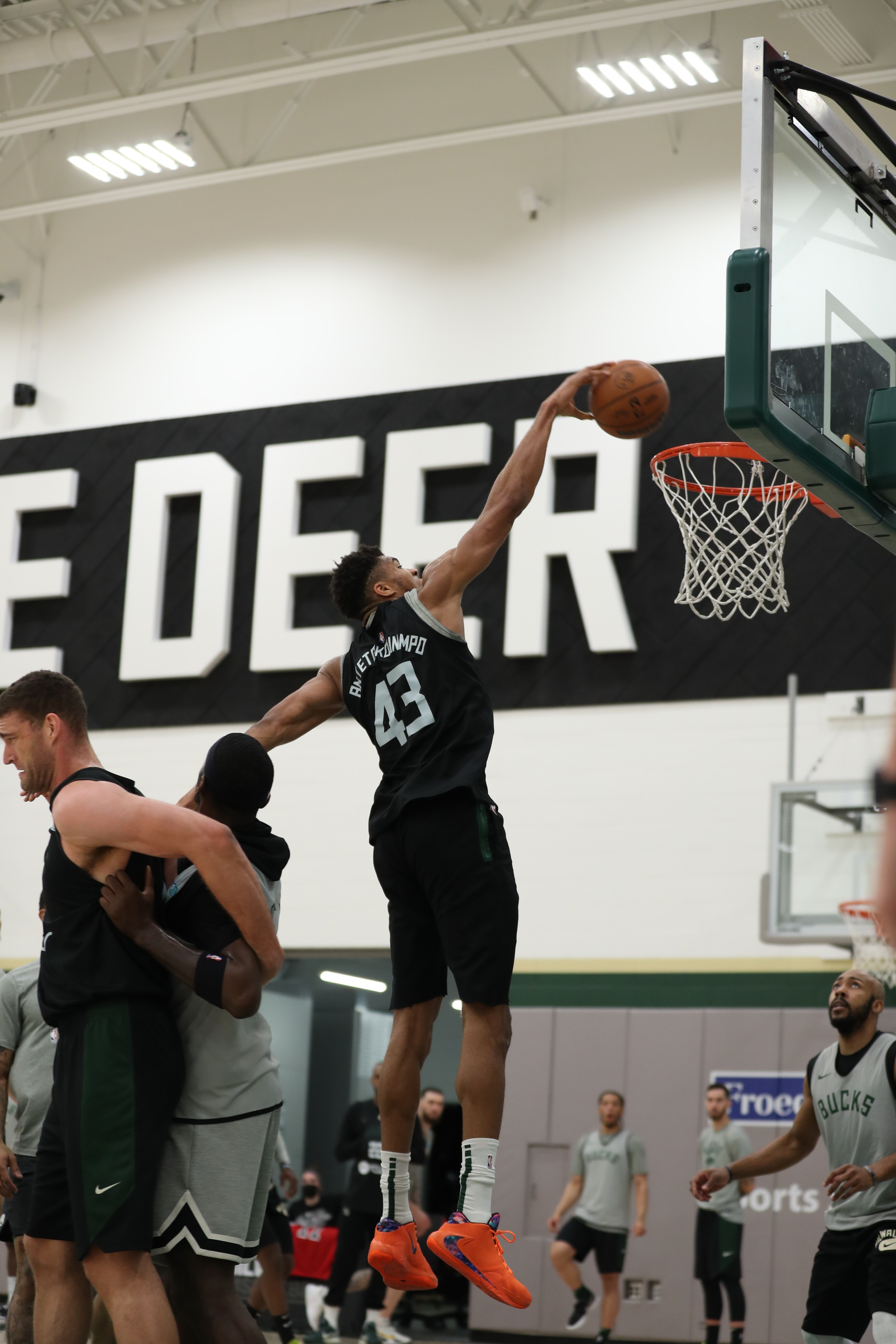 In Photos: Bucks Practice, Prep for Bulls Photo Gallery | NBA.com