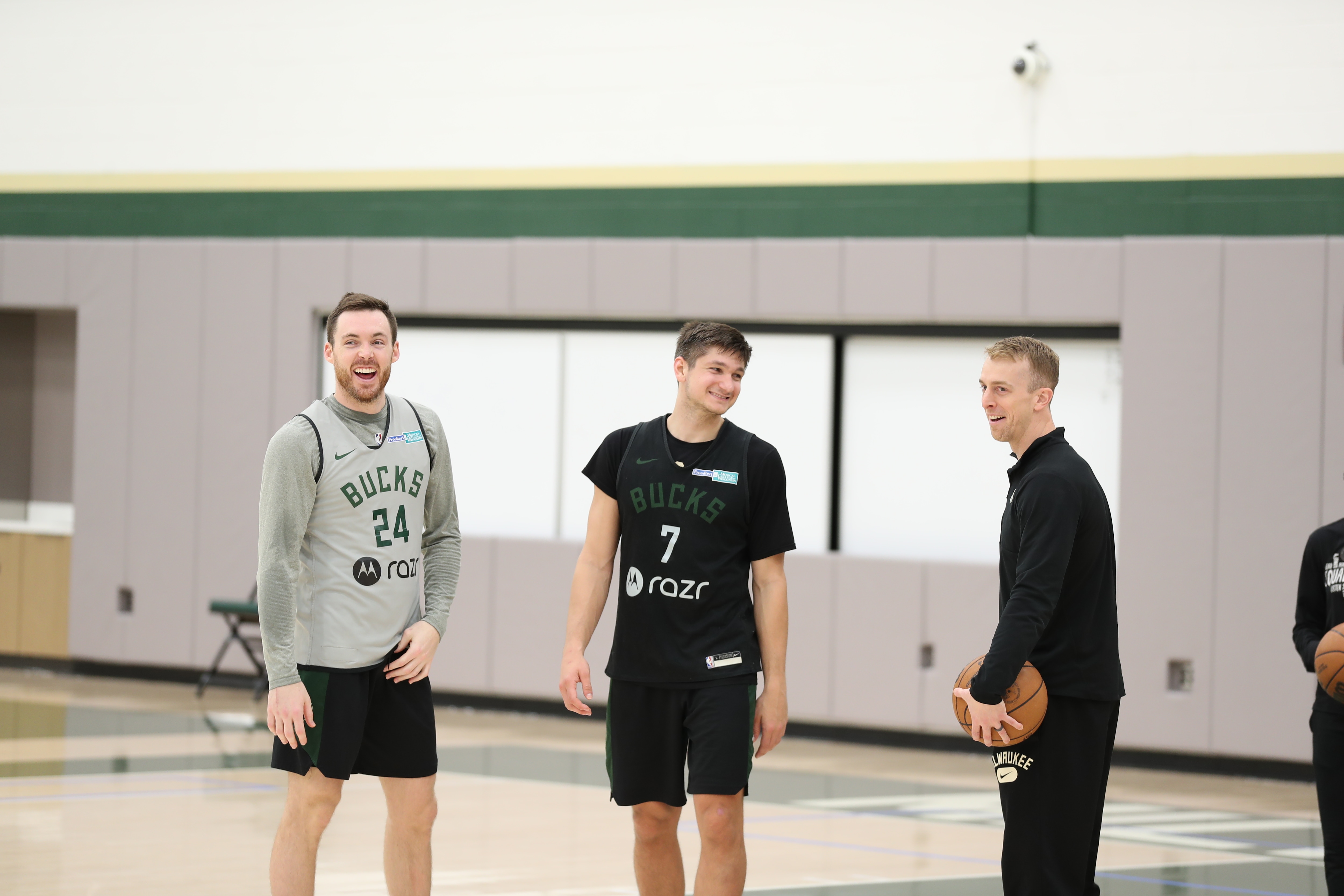 In Photos: Bucks Practice, Prep for Bulls | Milwaukee Bucks