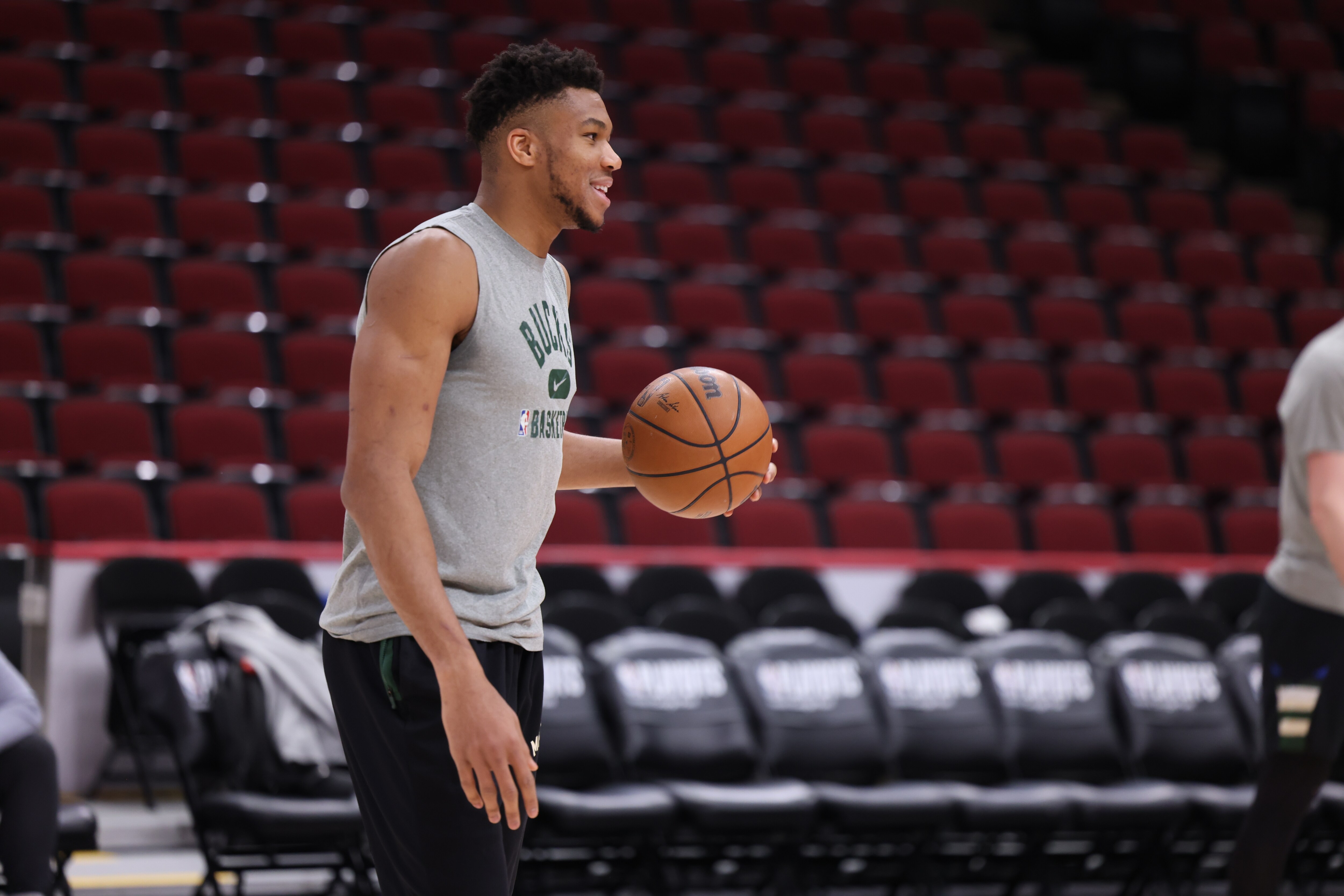 In Photos: Bucks prep for Game 3 in Chicago Photo Gallery | NBA.com