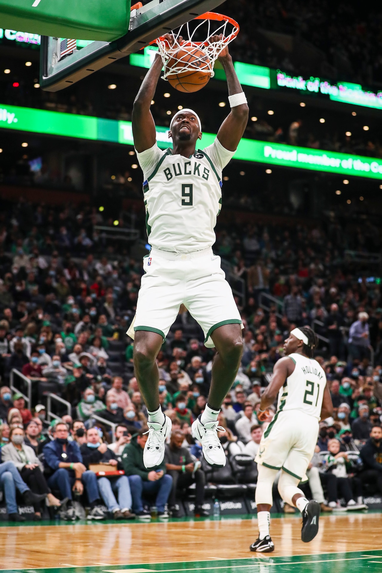 In Photos: Bucks vs. Celtics This Season Photo Gallery | NBA.com