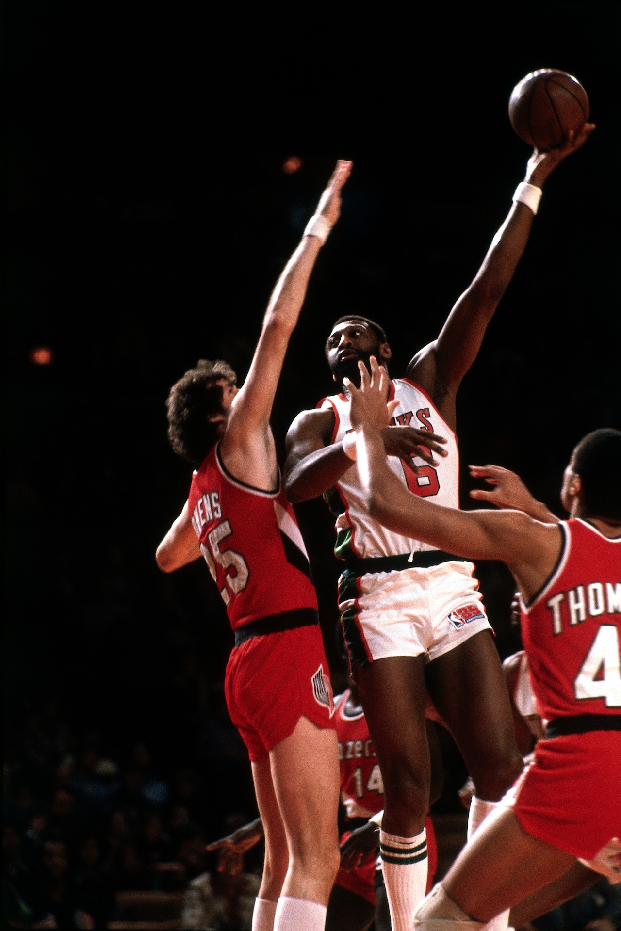 In Photos: Honoring the Life and Career of Bob Lanier | Milwaukee Bucks