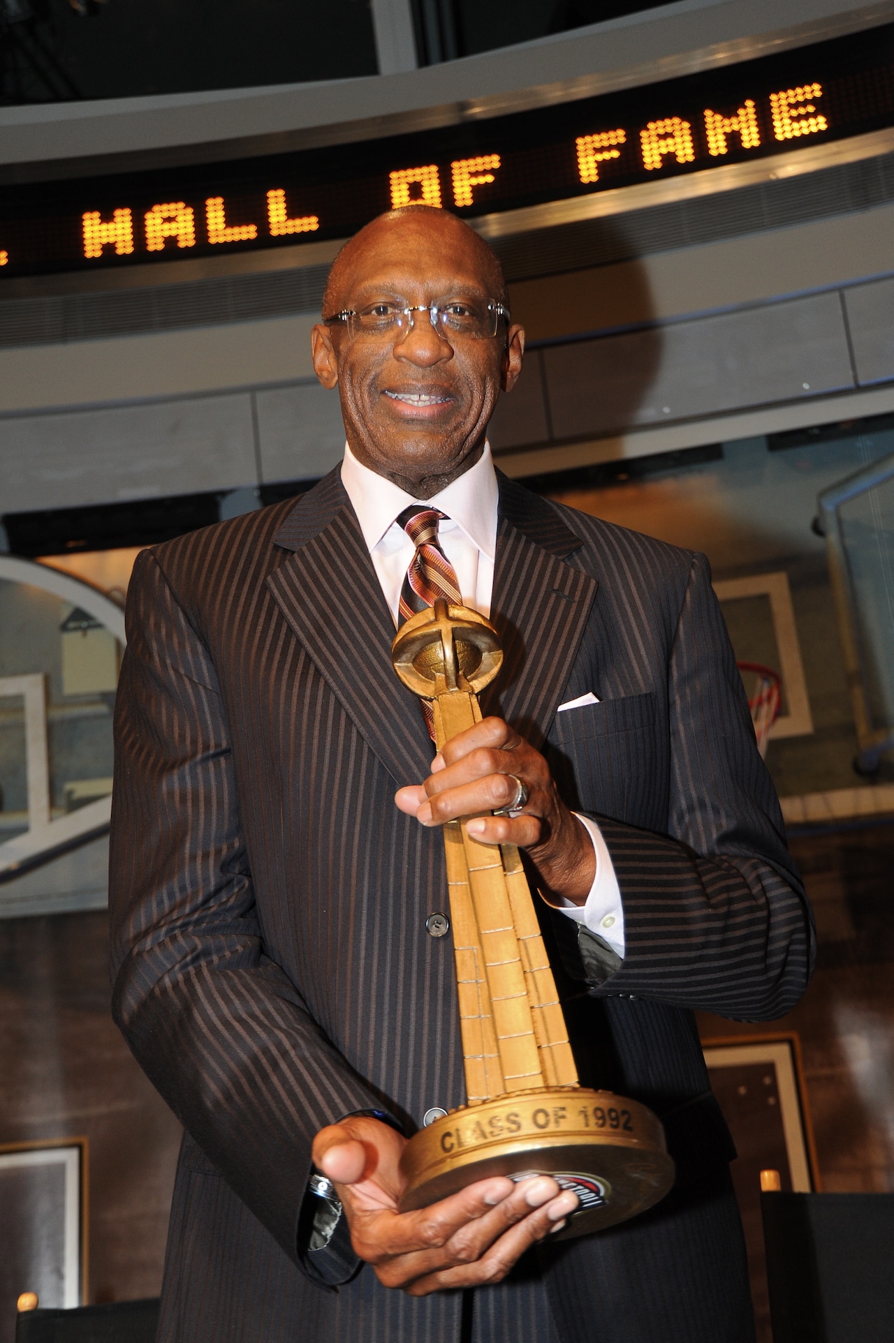 In Photos: Honoring the Life and Career of Bob Lanier | Milwaukee Bucks