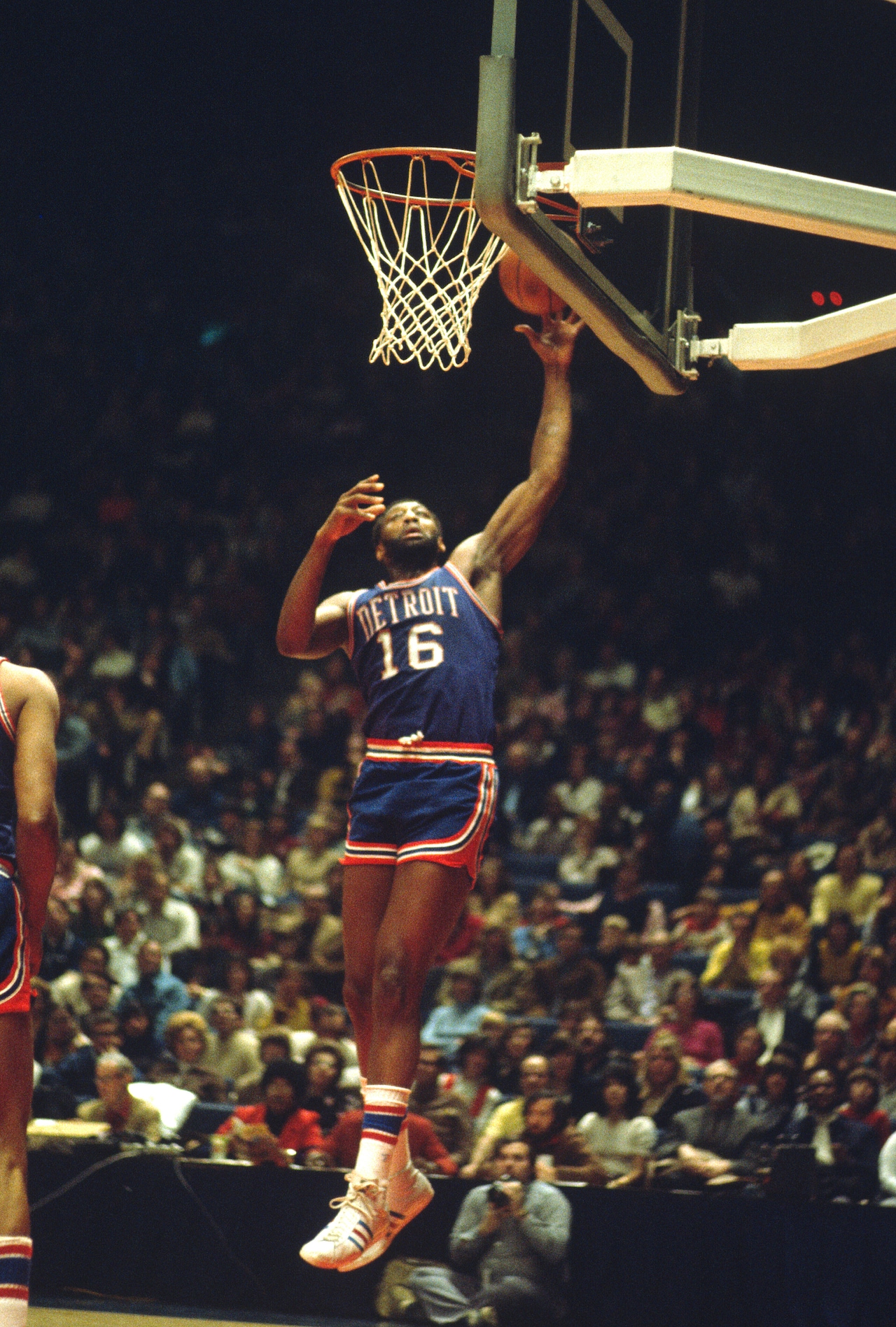 In Photos: Honoring the Life and Career of Bob Lanier | Milwaukee Bucks