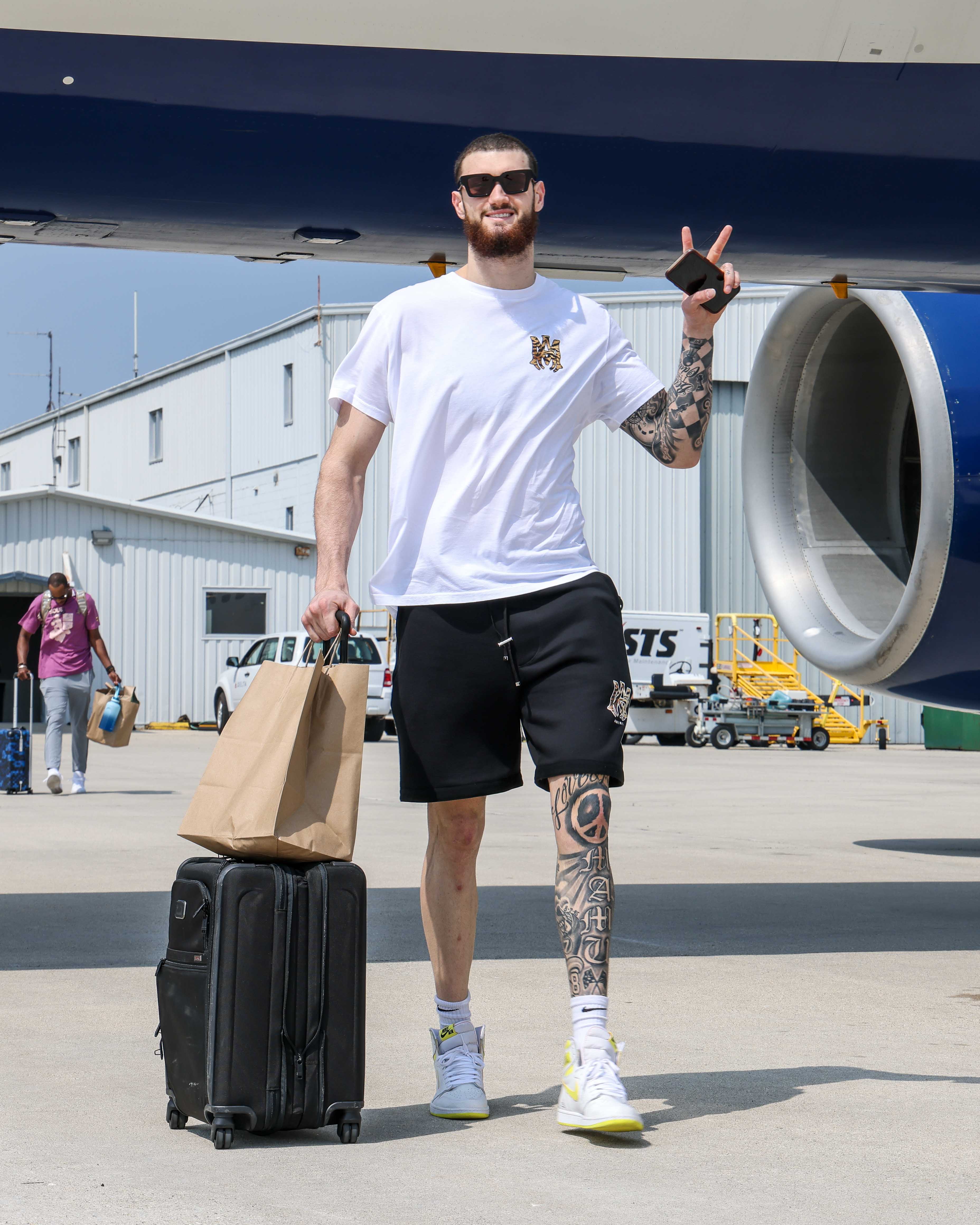 In Photos: Bucks Travel to Boston Ahead of Game 5 Photo Gallery | NBA.com